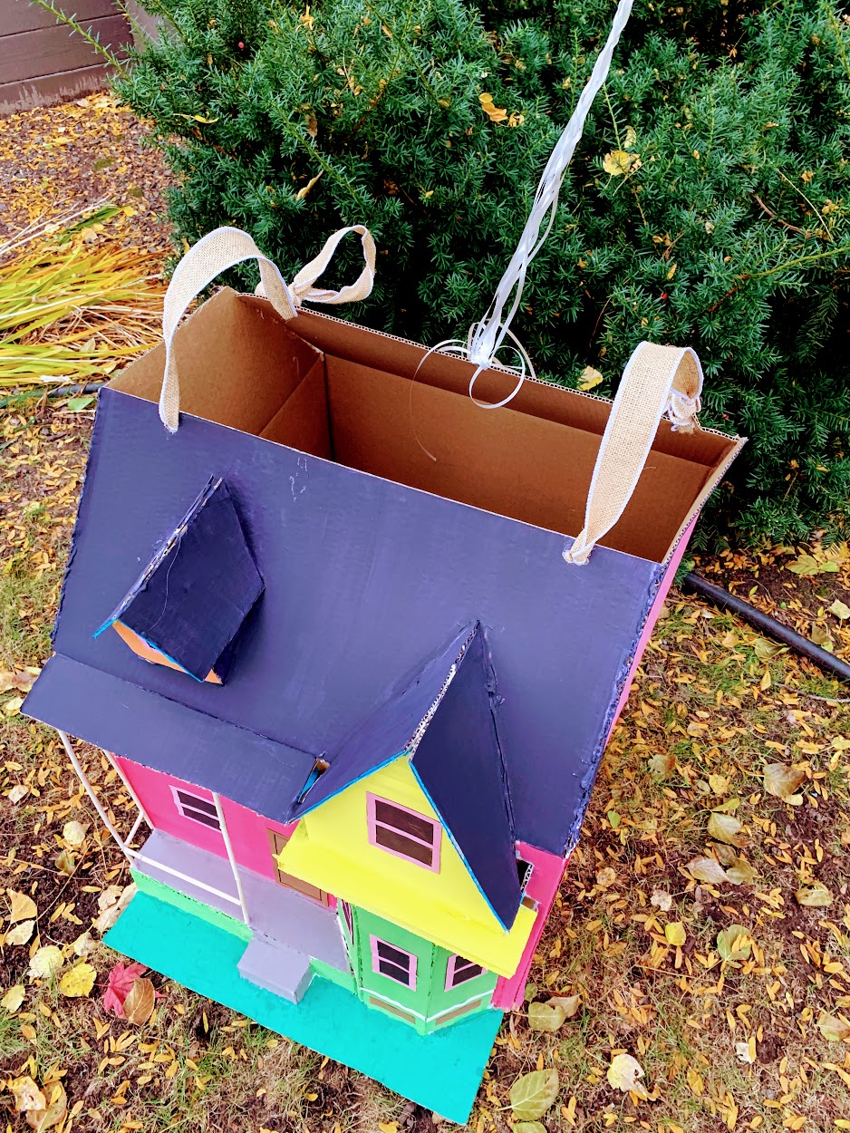 Tutorial on How to Make the Up House Costume - Coco's Caravan