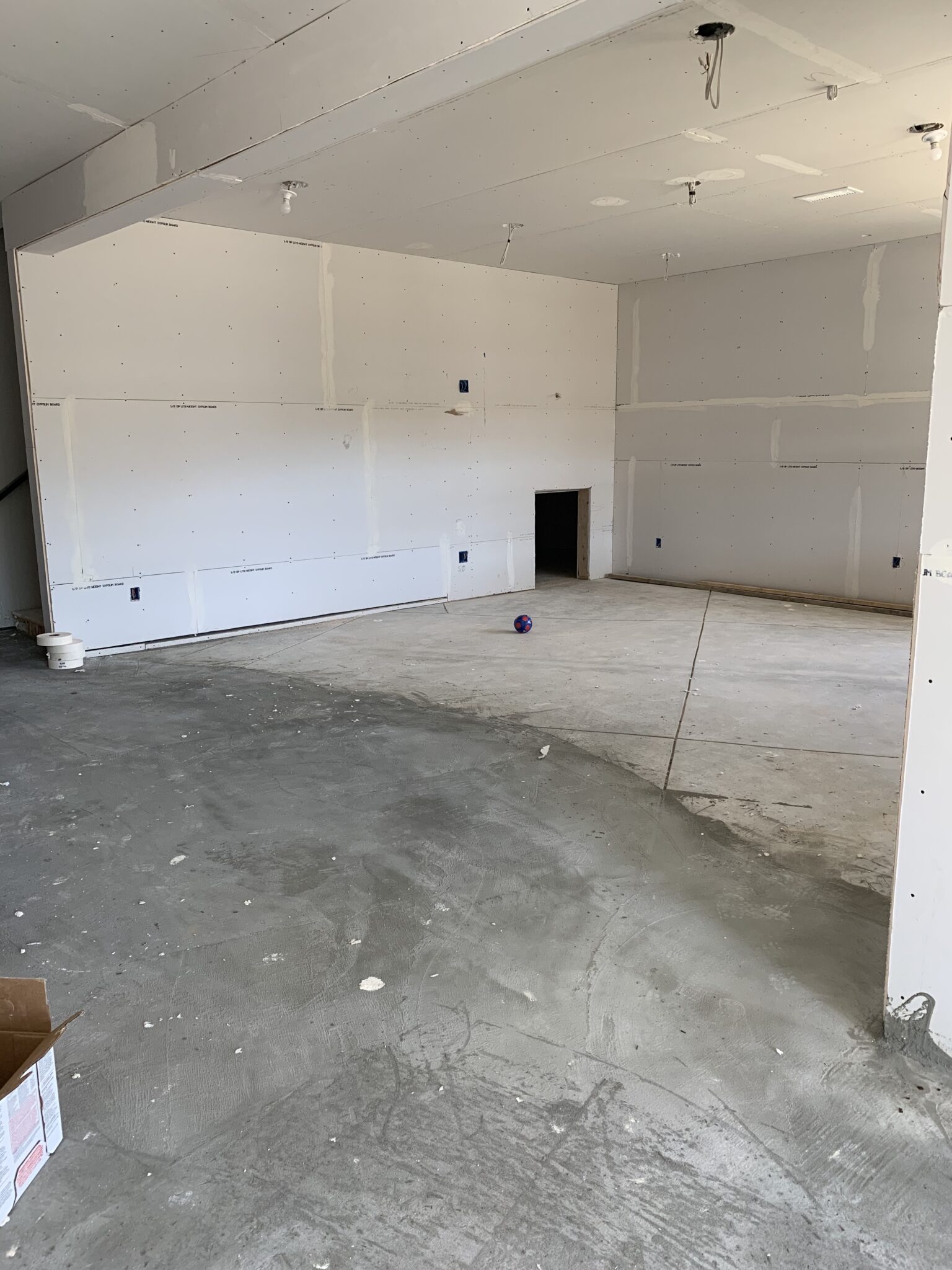 Fun playroom in a hidden crawl space - Coco's Caravan