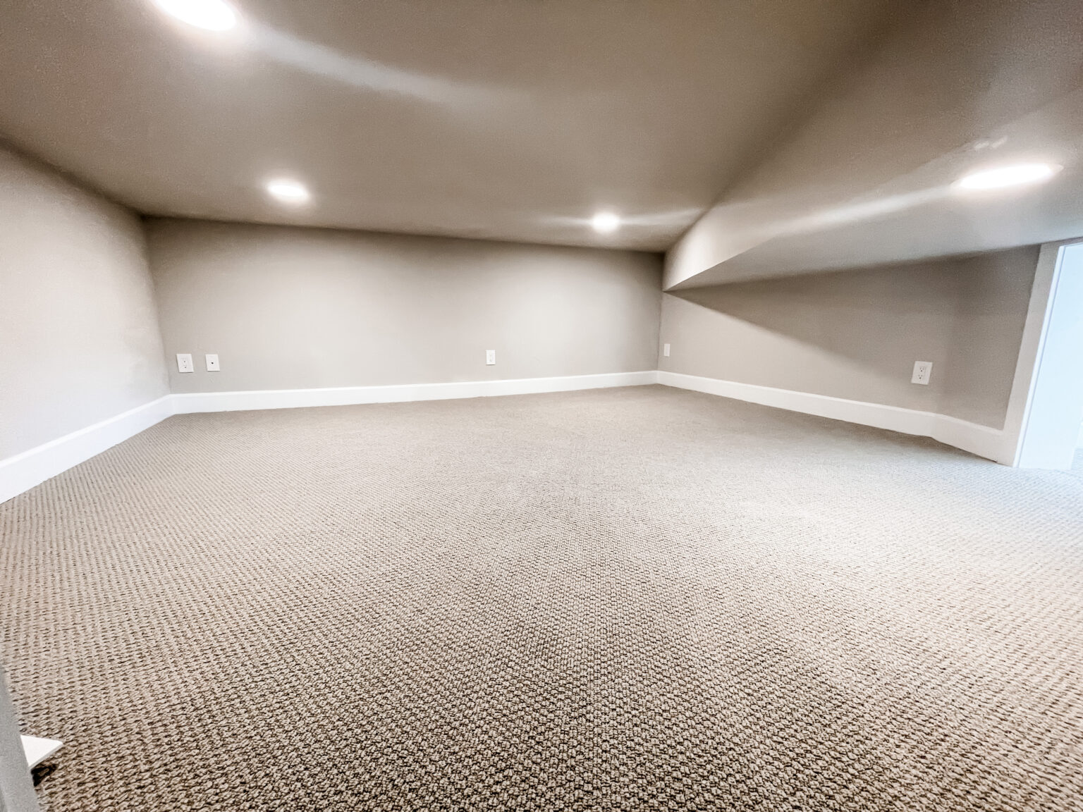 Fun playroom in a hidden crawl space - Coco's Caravan