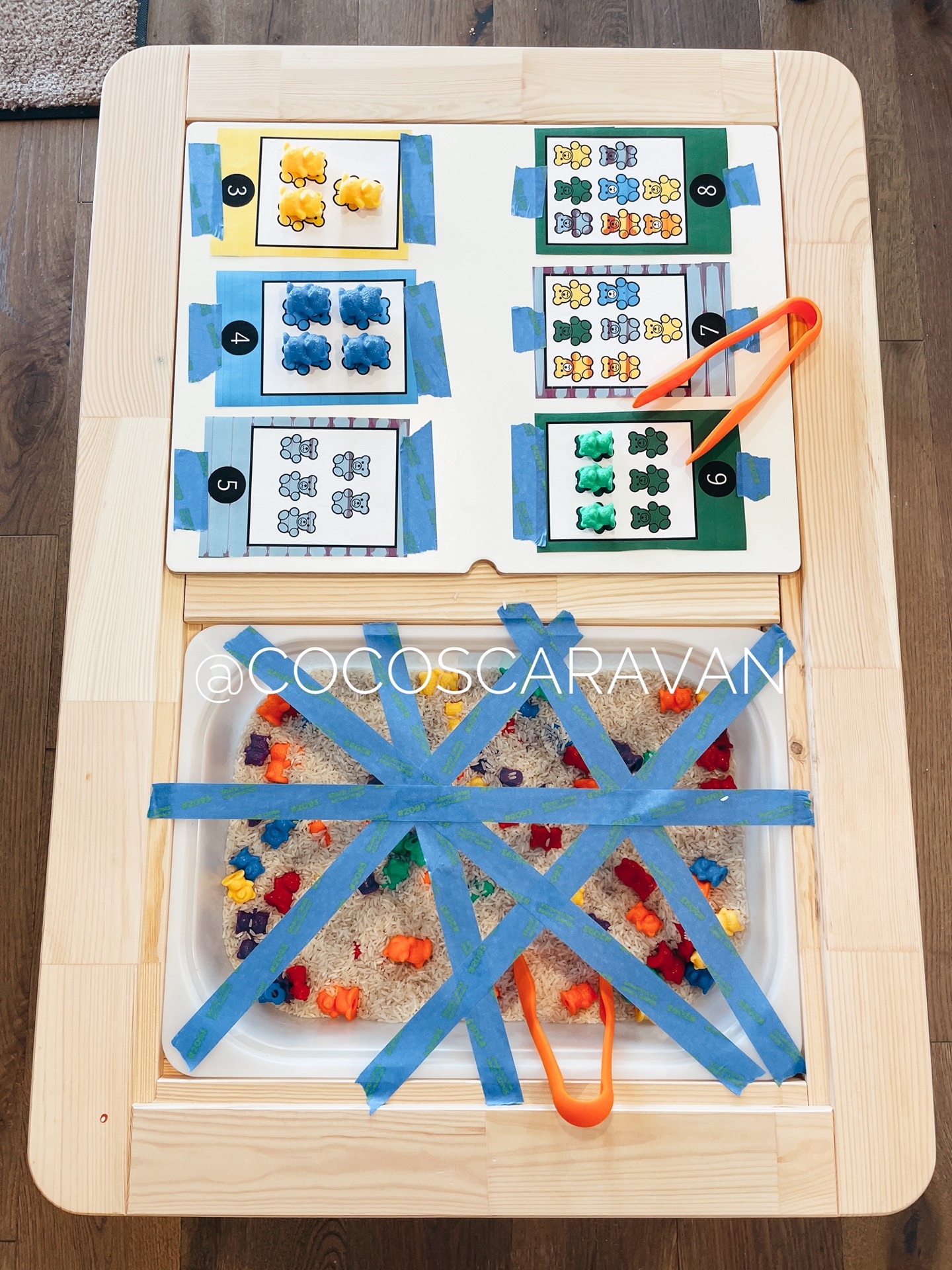 Fun and easy counting bears sensory table for toddlers