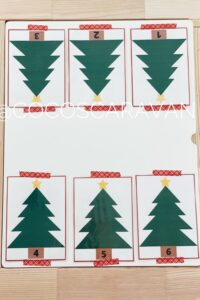 How to make a fun Counting Christmas Sensory Bin - Coco's Caravan