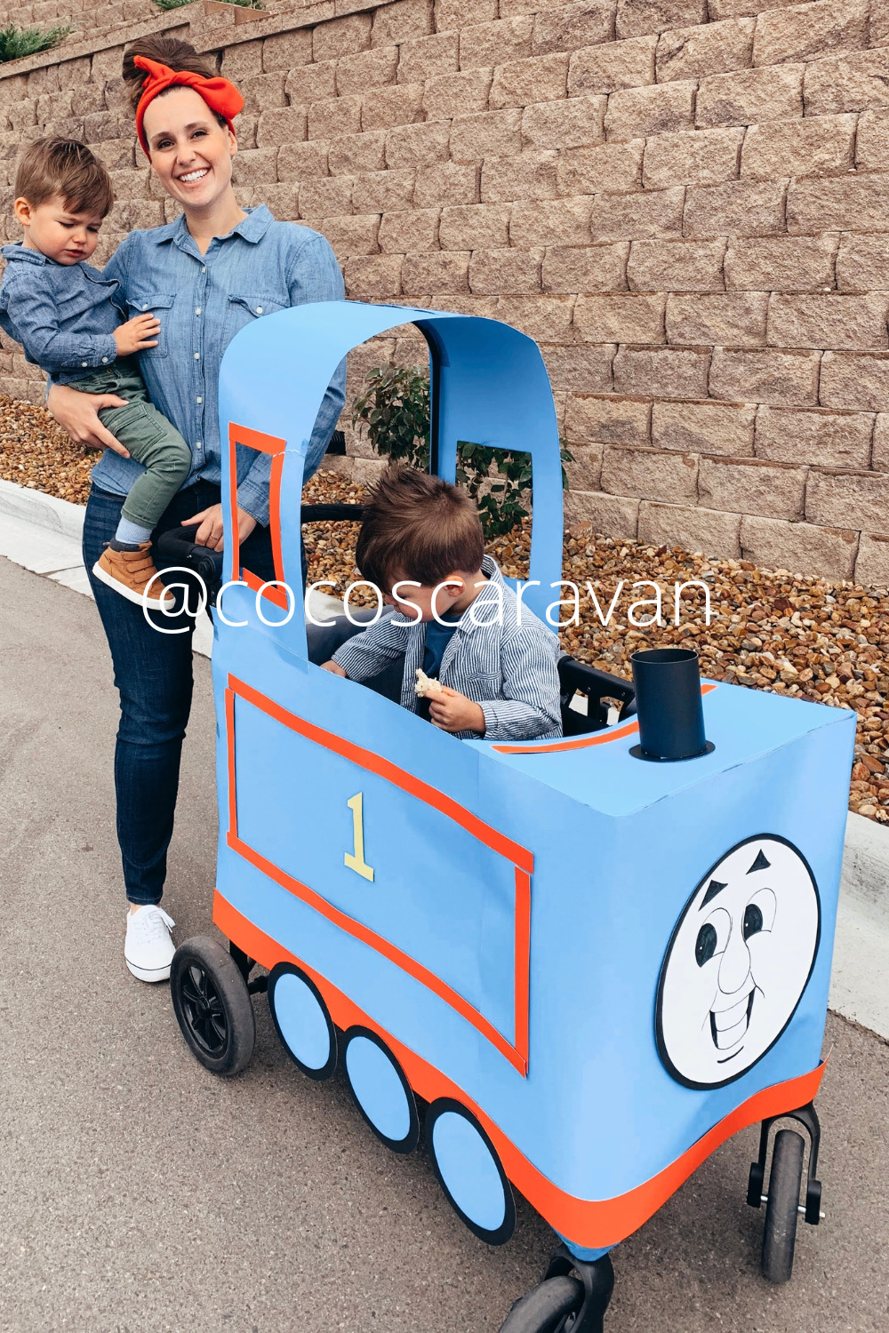 Easy and fun family costume ideas for Halloween - Coco's Caravan