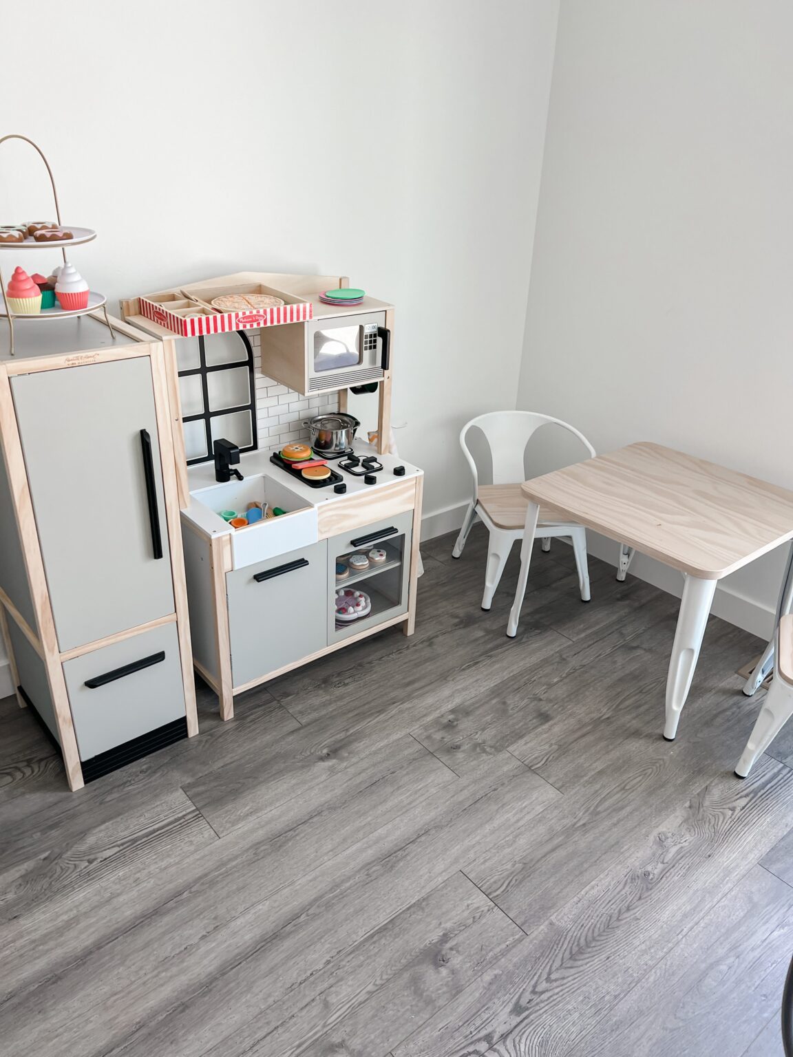 The best play kitchens for kids - Coco's Caravan